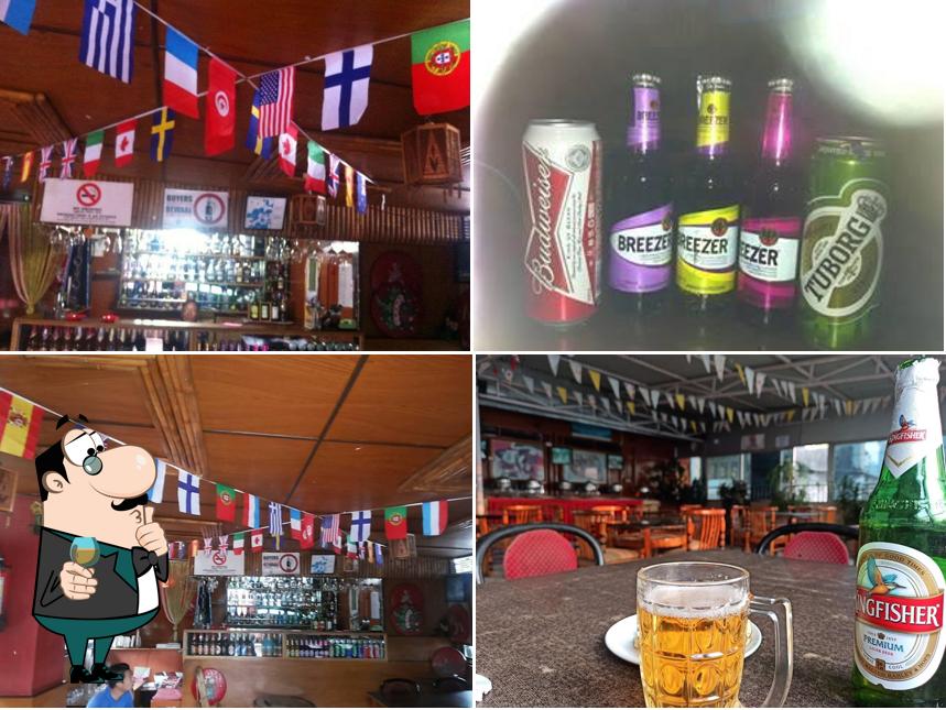 Anola Restaurant, Roof Tof (Above The Coffee Shop), Gangtok ...