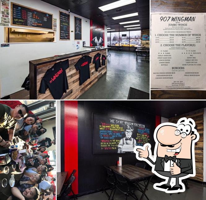 Pub y bar 907 Wingman, Anchorage - Carta del restaurante y opiniones