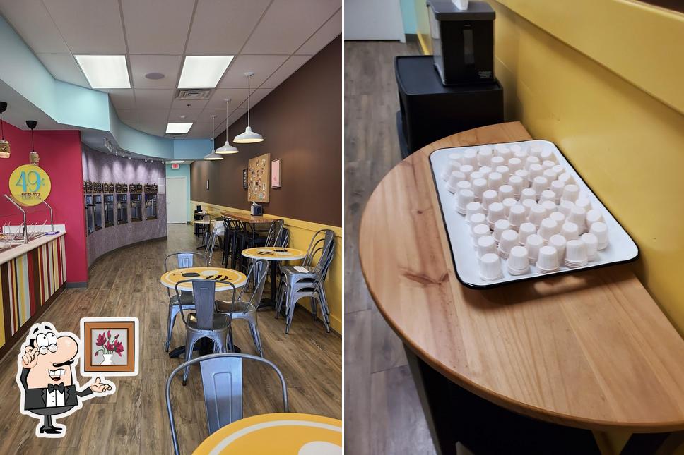 Chiller Bee Frozen Yogurt in Spring - Restaurant menu and reviews