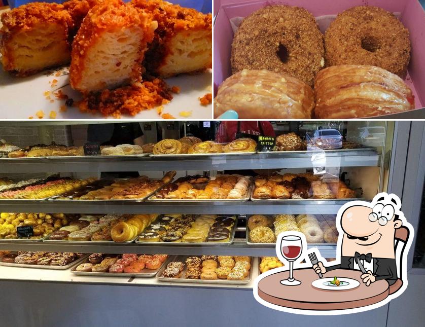 Sweet Dozen, Sacramento - Restaurant menu, prices and reviews