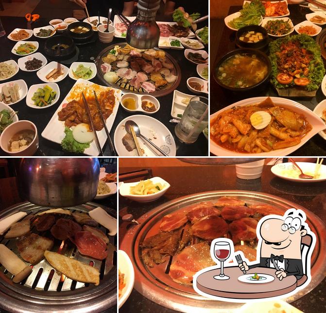 Lum Lum Korean Restaurant, Chiang Mai, กาดมีโชค - Opiniones del restaurante