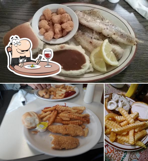 Christines Cafe, Desloge - Restaurant menu, prices and reviews