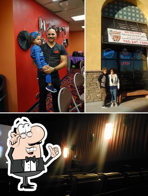 Cinemark Jess Ranch in Apple Valley - Restaurant reviews