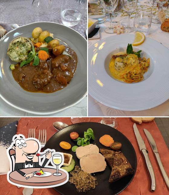 LE RELAIS Hôtel, Saint-Quentin-les-Anges - Menu du restaurant, prix et avis