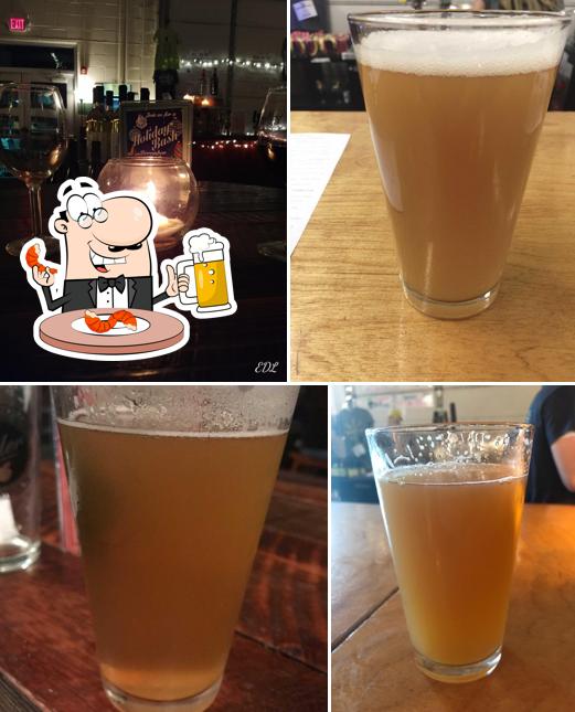 Stone & Key Cellars in Montgomeryville - Restaurant reviews