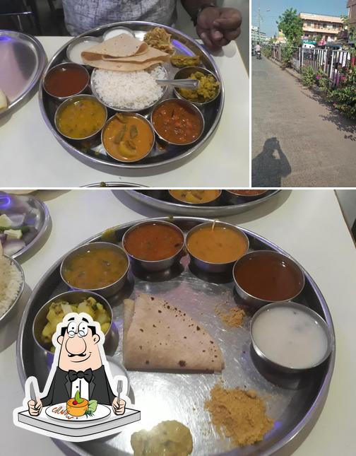 Hotel Shri Krishna, Shirdi - Restaurant reviews