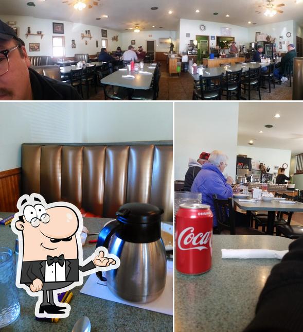 Blue Collar Cafe, Eyota - Restaurant menu, prices and reviews