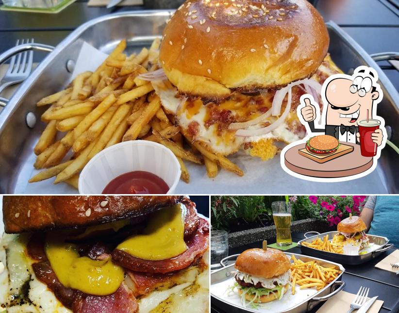 Q Burger•Restaurant, Qualicum Beach - Restaurant menu, prices and reviews