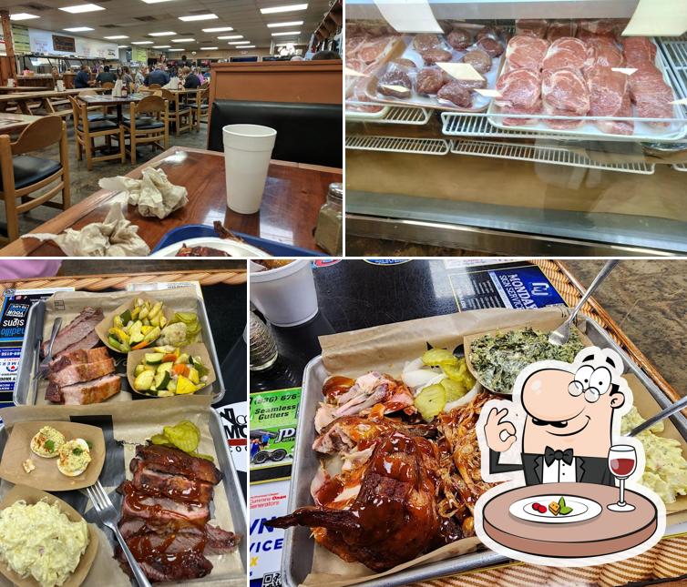 C C's Smokehouse Restaurant in Nacogdoches - Restaurant menu and reviews