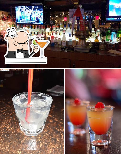 The Buoy 12 Pub & Eatery, Saint Clair Shores - Restaurant menu, prices ...
