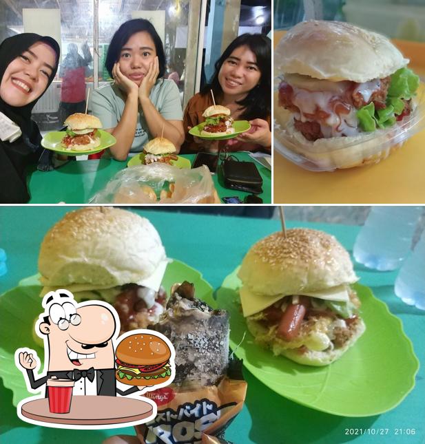 Pesona Burger Palangka Raya restaurant, Palangkaraya, Jl. Pinus - Restaurant reviews