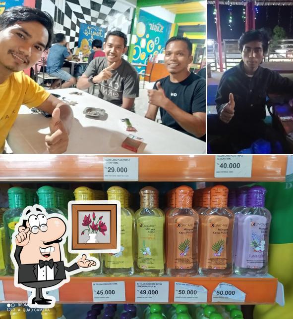 Bolly Cafe, Indonesia - Restaurant reviews