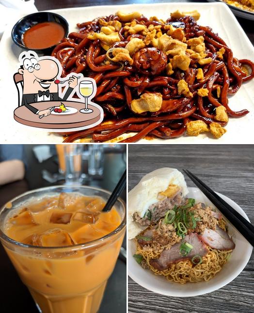 Restaurante Two Hand Noodle Shop, Manning - Carta del restaurante y ...
