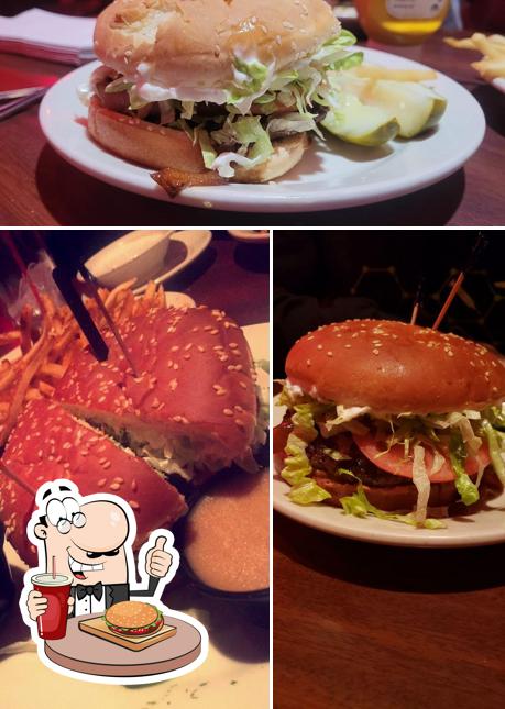 Redcoat Tavern, 31542 Woodward Ave in Royal Oak - Restaurant menu and ...