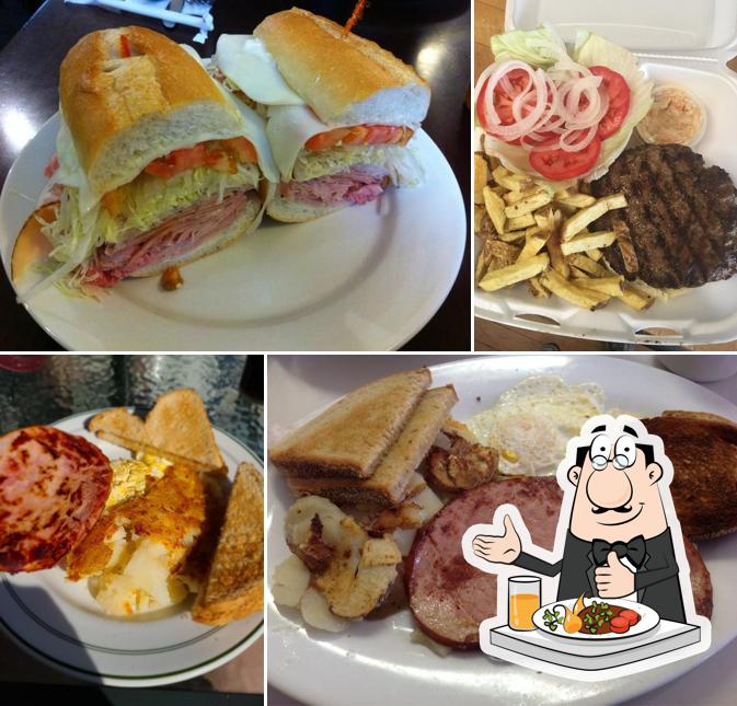 Sunday's Deli & Restaurant in Quakertown - Restaurant menu and reviews