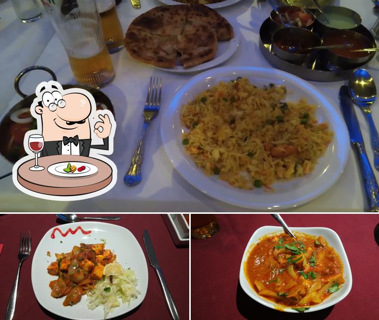 Mouchak, Tonyrefail - Restaurant menu, prices and reviews