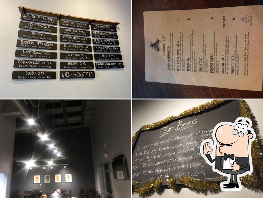 Six Mile Bridge Brewery in Maryland Heights - Restaurant menu and reviews