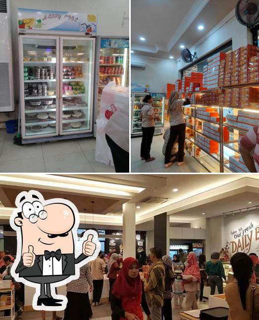 Virgin Cake & Bakery, Semarang, Jl. Parang Kusumo Raya No.16-18 ...