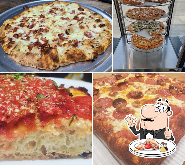 Top 5 restaurants with buffalo chicken in Defiance, november 2025 ...