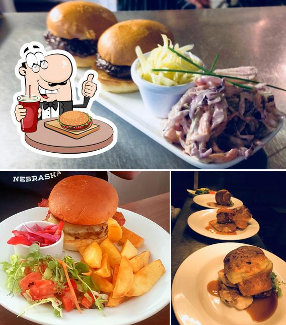 The Bull Corringham, Stanford-le-Hope - Restaurant menu, prices and reviews