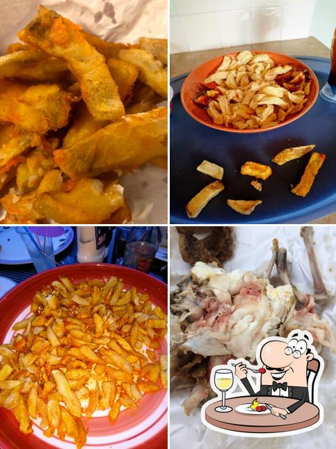 Manor Fish Bar, Wednesbury - Restaurant menu, prices and reviews