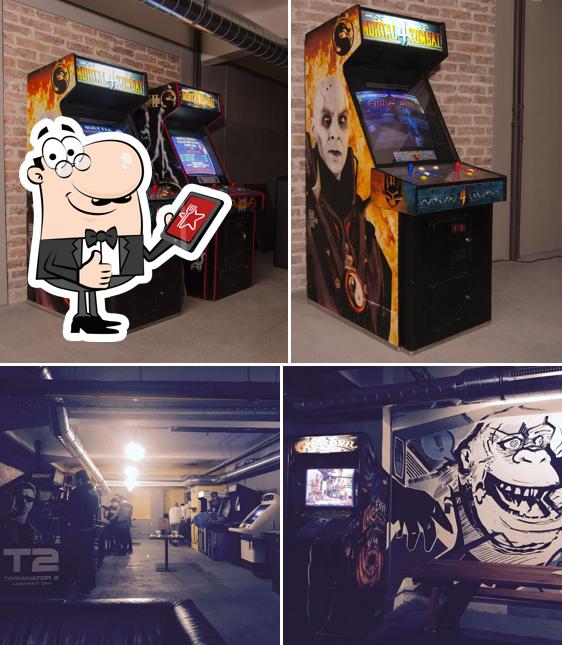 Joystick Bar, Prague - Restaurant reviews
