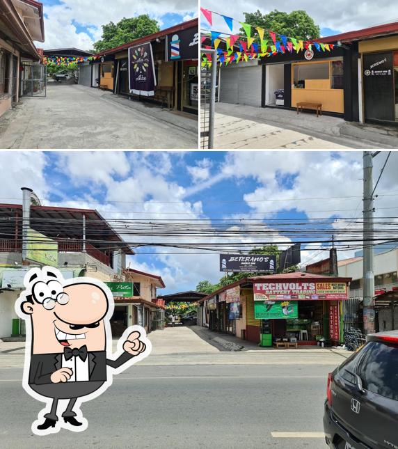 Le Petea Café cafe, Tanauan