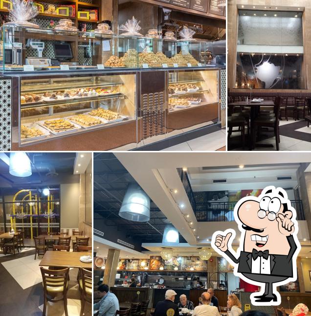 Paramount Fine Foods, Toronto - Restaurant menu, prices and reviews