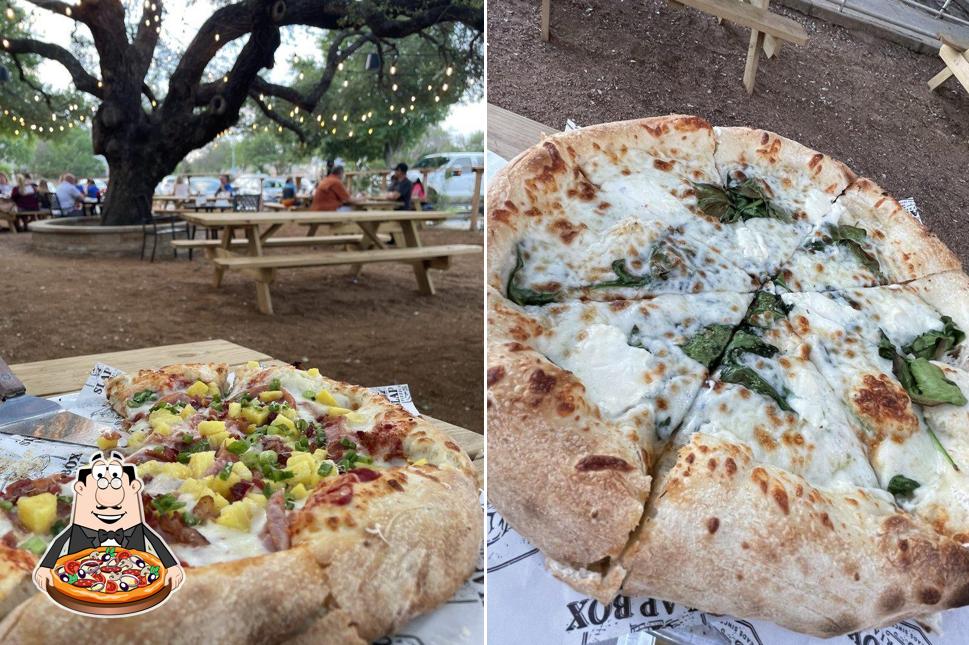 600 Degrees Austin (Slapbox Parmer) in Austin - Restaurant menu and reviews