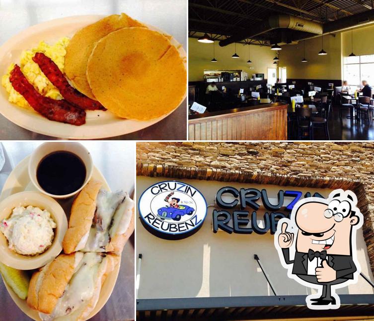 Cruzin Reubenz in Charlotte - Restaurant menu and reviews