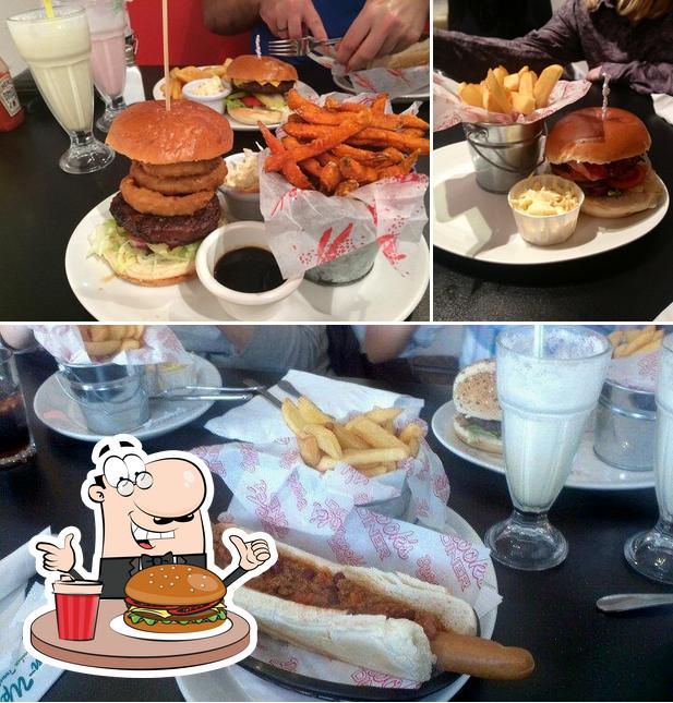 Brook's Diner in London - Restaurant menu and reviews