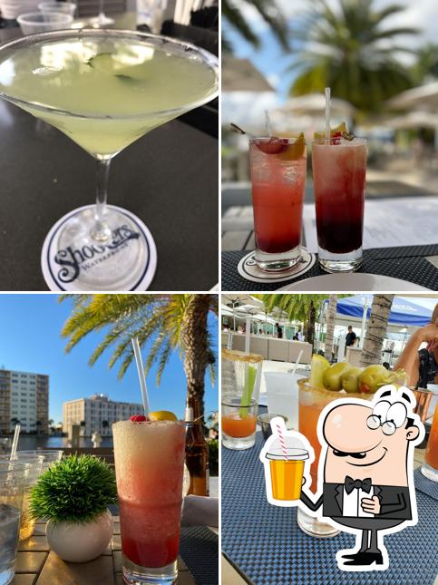 Shooters Waterfront, Fort Lauderdale - Restaurant menu, prices and reviews