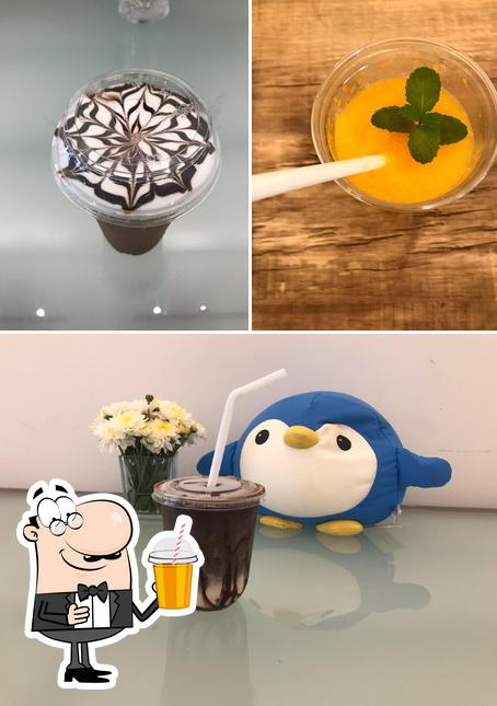 The Happy Sheep cafe, Bangkok - Restaurant reviews