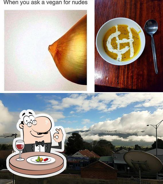 Corryong Courthouse Hotel, Corryong - Restaurant menu, prices and reviews