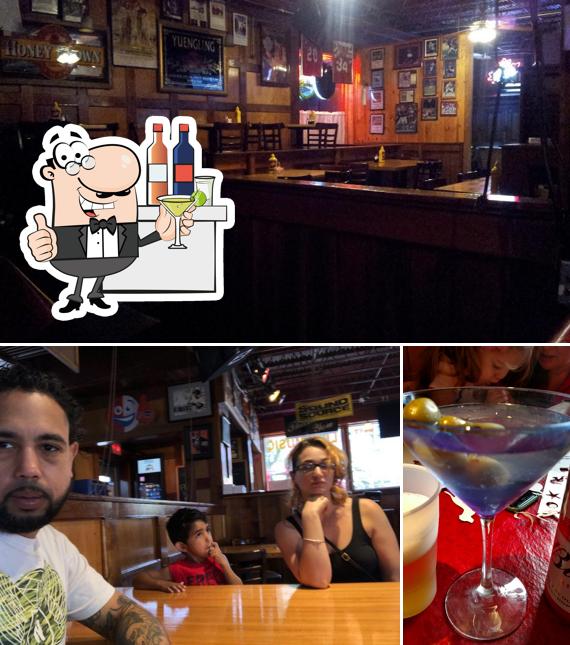 The Landing Bar & Grille in Fairport - Restaurant menu and reviews