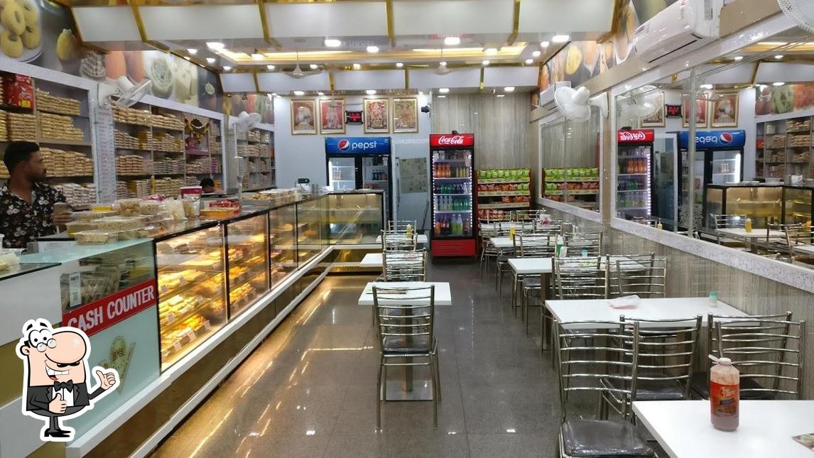 Bikaner Misthan Bhandar, Paonta Sahib - Restaurant reviews