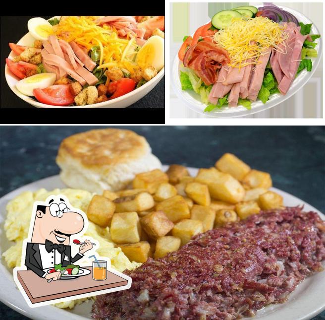 Kangaroo House Catering in Lake Park - Restaurant menu and reviews