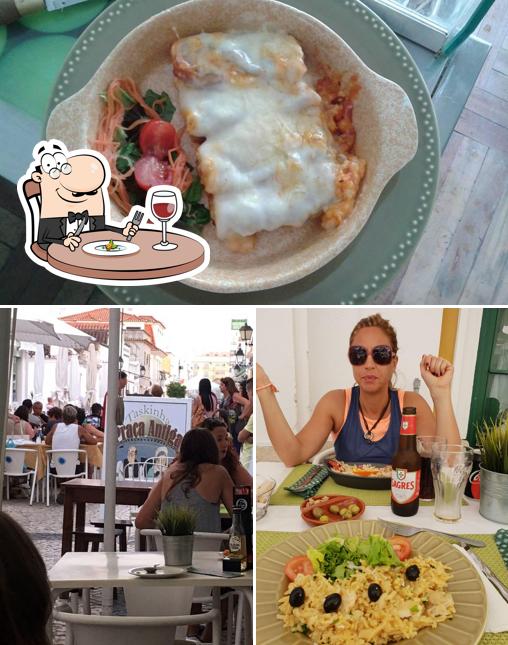 Tasca Praça Antiga pub & bar, Vila Real de Santo António - Restaurant ...
