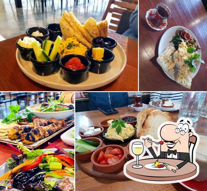Tek Cafe, Somerton - Restaurant menu, prices and reviews