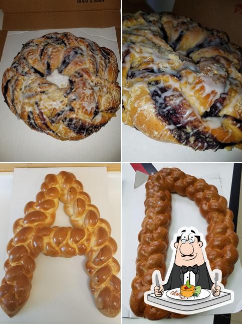 Shalom Kosher Bakery, Buffalo Grove - Restaurant menu, prices and reviews
