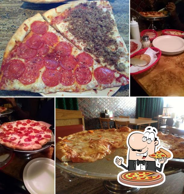 Ricco's Pizza, Hampton - Restaurant menu, prices and reviews