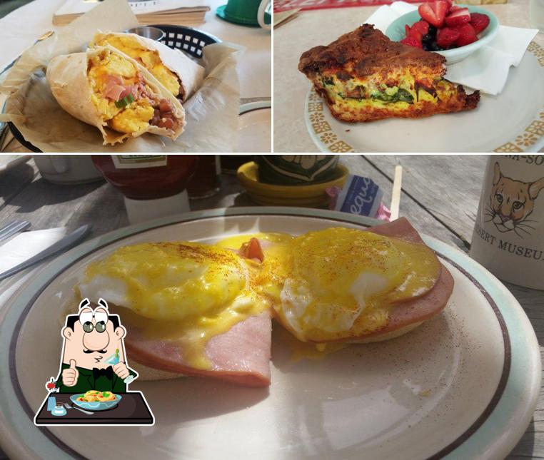 Mary's Market, Sierra Madre - Restaurant menu, prices and reviews
