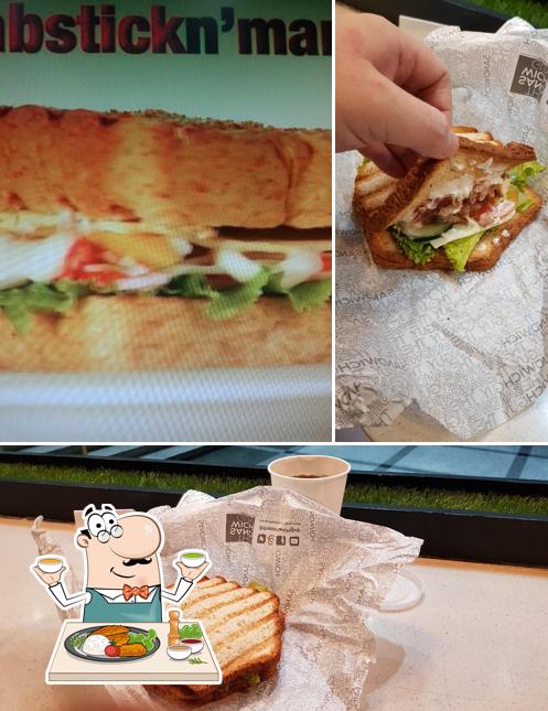 The Sandwich Guy fast food, Makati, 6783 Paseo de Roxas cor Ayala Ave ...