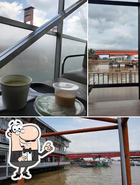 KFC Dermaga Point restaurant, Palembang - Restaurant reviews