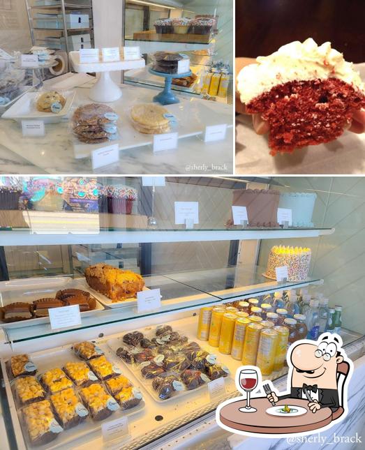 Crave Cupcakes Kensington, Calgary - Restaurant menu, prices and reviews