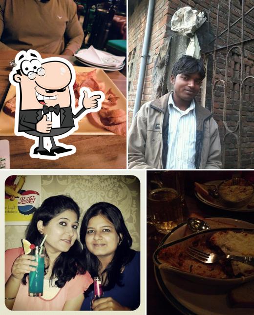 10 Downing Street - Begumpet, Hyderabad - Restaurant menu, prices and ...