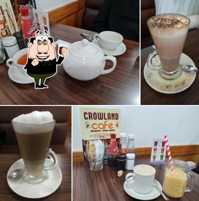 Crowland Cafe in Waltham Cross - Restaurant reviews