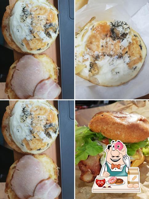 Rene's Snack Bar, Noosaville - Restaurant menu, prices and reviews