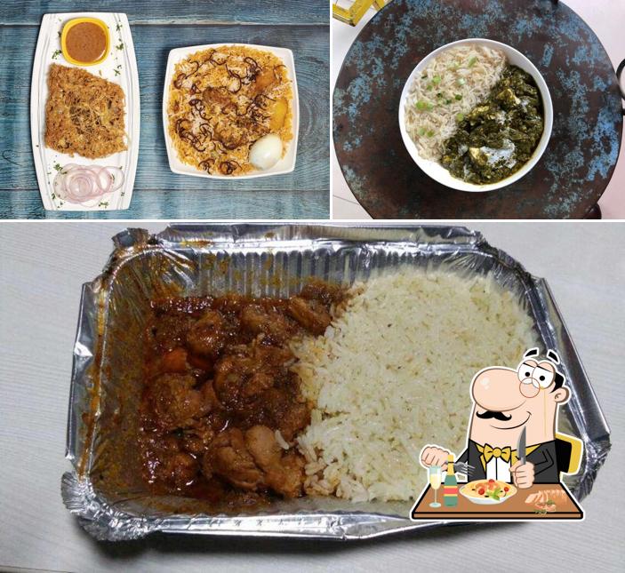 Chakum Chukum Calcutta On A Roll, Bengaluru, Indiranagar - Restaurant ...