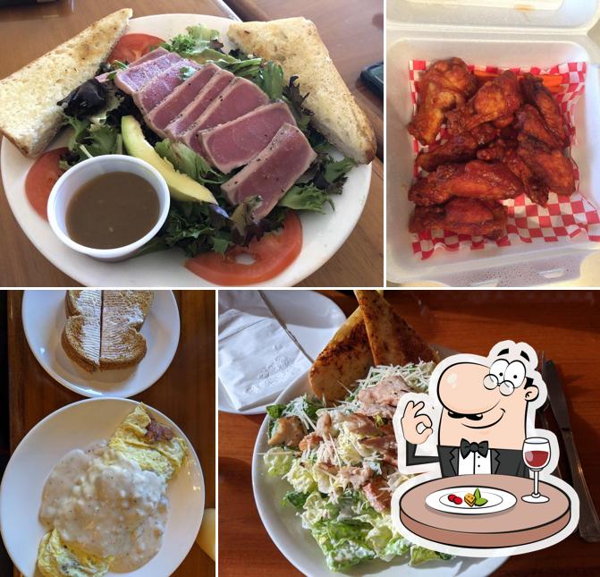 Oak Harbor Cafe & Lounge in Oak Harbor - Restaurant menu and reviews